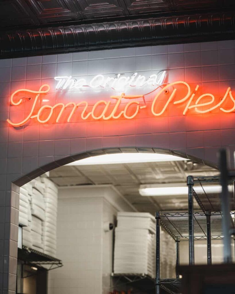 Frank Pepe Pizzeria at Plantation Walk, South Florida